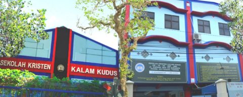 SKKK Surabaya – Dengan Kasih dan Disiplin Meningkatkan Prestasi